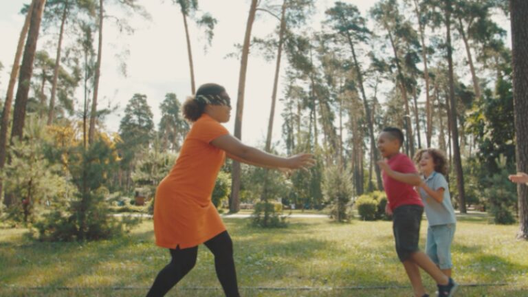 La Gallinita Ciega - A Game of Tag - Topics Mag